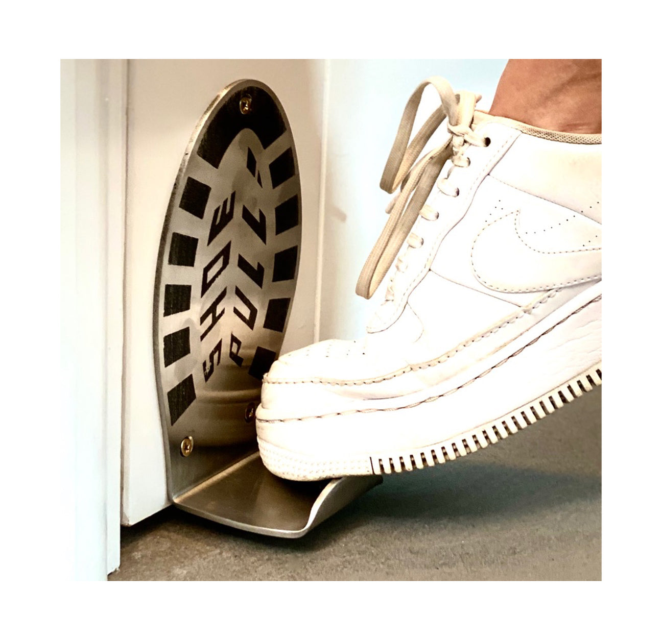 Shoe Pull® Hands-Free Door Opener – Philip Watts Design